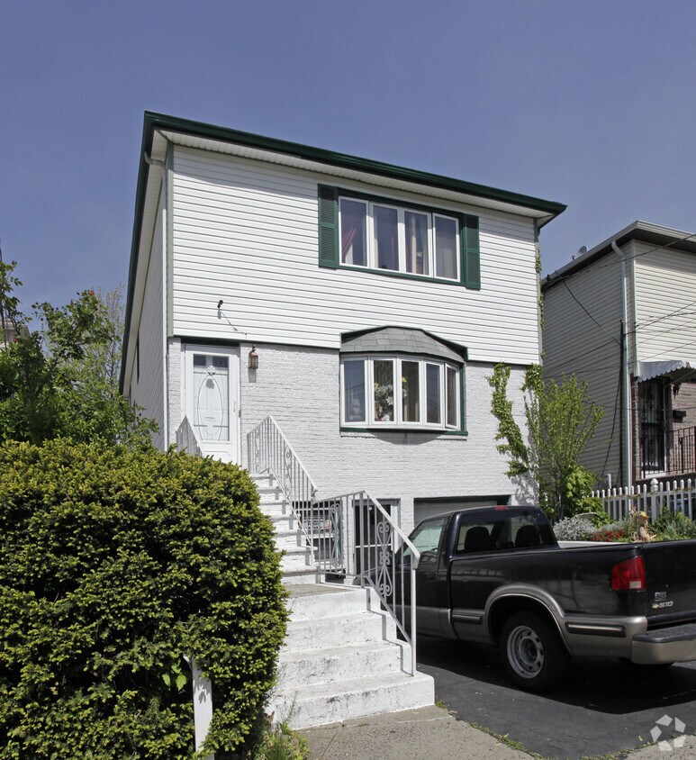 41-43 Stecher St, Irvington, NJ 07111 - 41-43 Stecher St Irvington, NJ ...