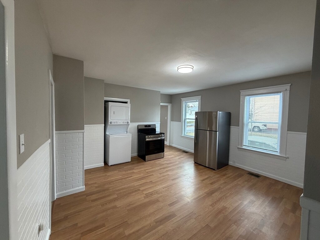 10 Acton St Unit 1, Worcester, MA 01604 - Room for Rent in Worcester ...