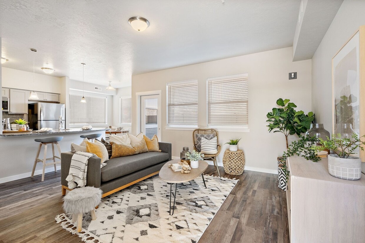 Brownstone Flats Apartments - 12086 W Greenstone St Nampa, ID 83651 ...