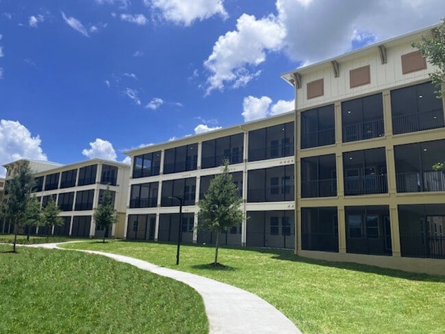 Rolling Acres Reserve - Apartments in Lady Lake, FL | Apartments.com
