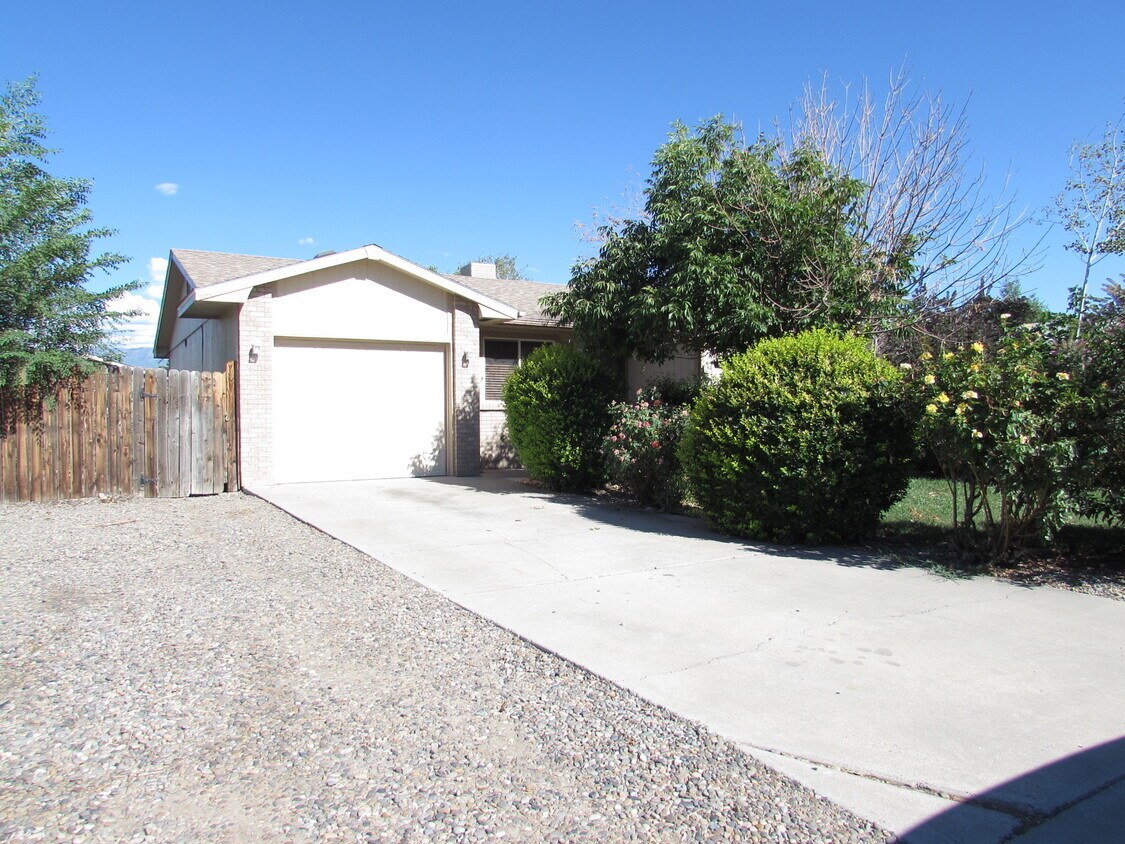 406 Grays Peak Ct, Grand Junction, CO 81504 - House Rental in Grand ...