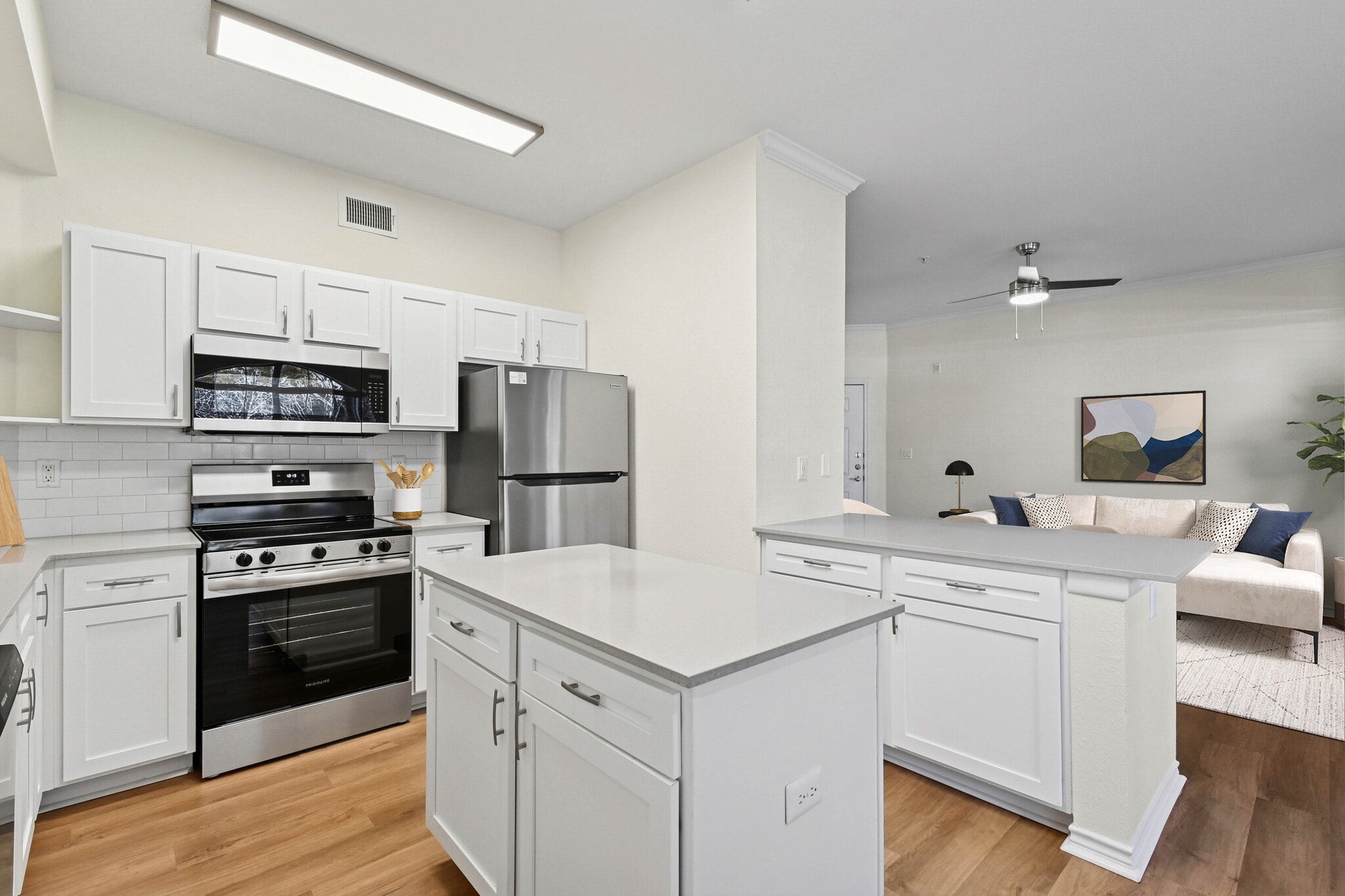 eaves North Dallas - 4141 Horizon North Pky Dallas, TX 75287 ...