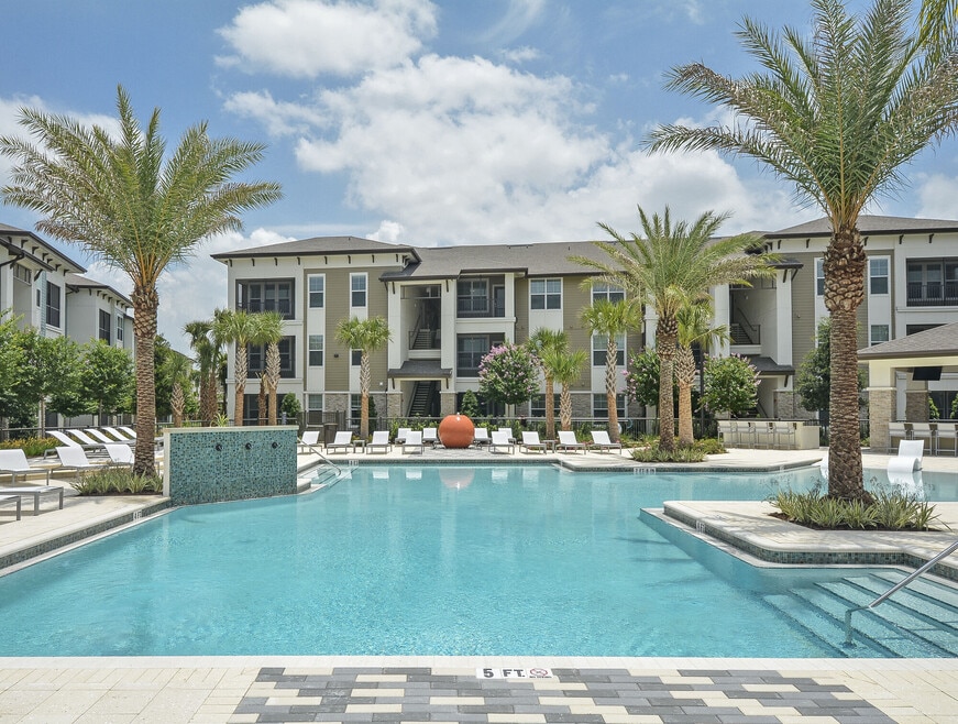 Monaco At Waterford Lakes Apartments