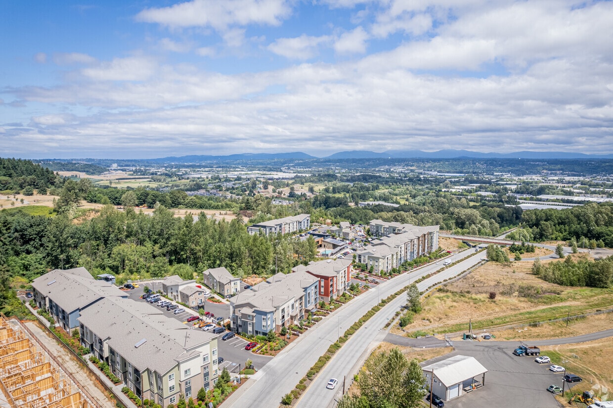 Grandview Apartments - 3900 Veterans Dr Kent, WA 98032 | Apartments.com