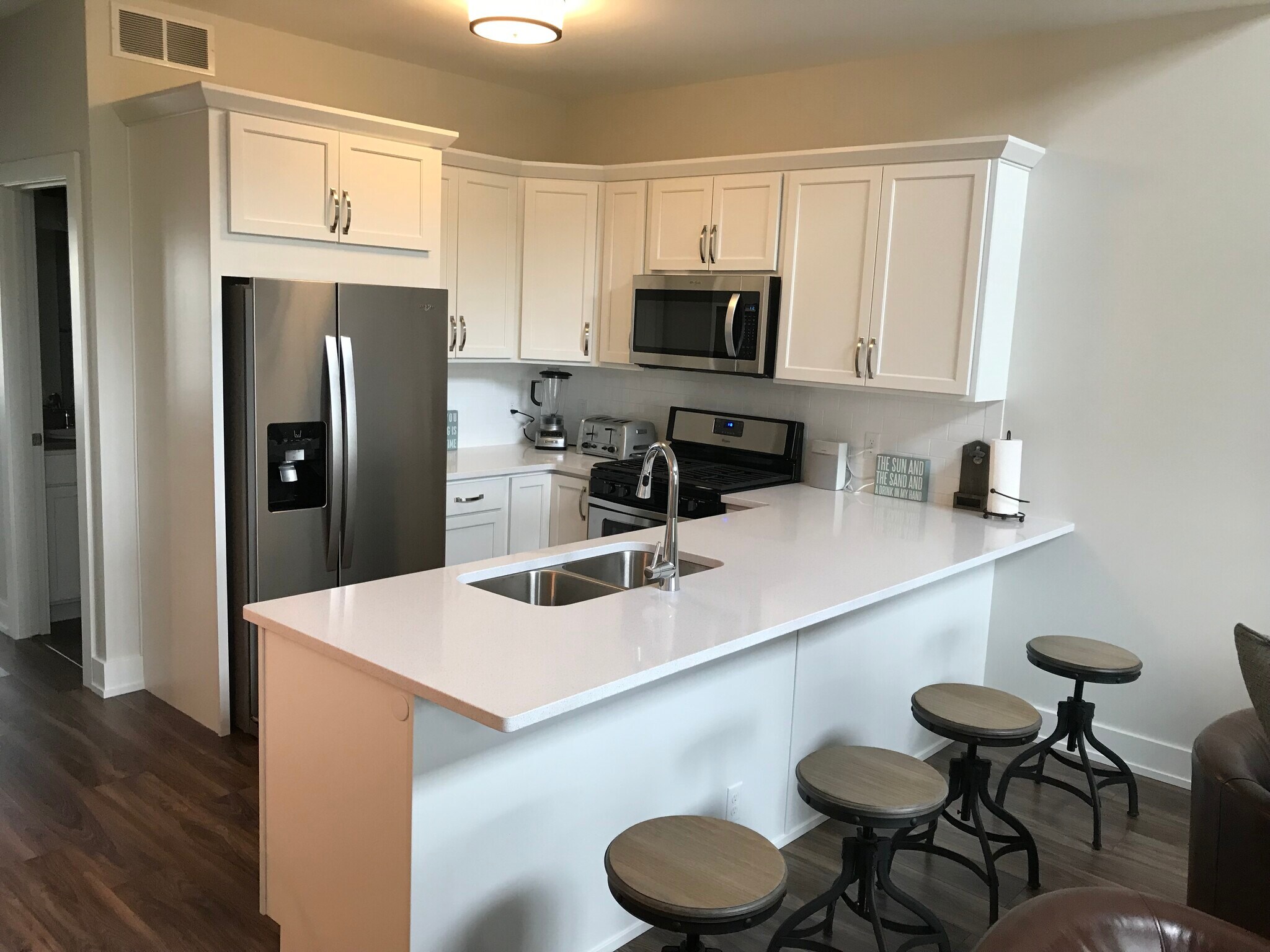 928 Whitwam Dr, Saint Joseph, MI 49085 - Townhome Rentals in Saint ...