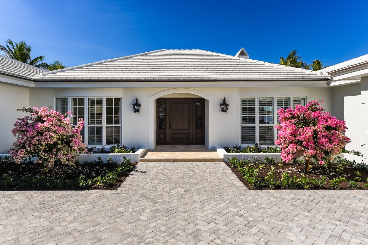 2284 Ibis Isle Rd W, Palm Beach, FL 33480 - Room for Rent in Palm Beach ...