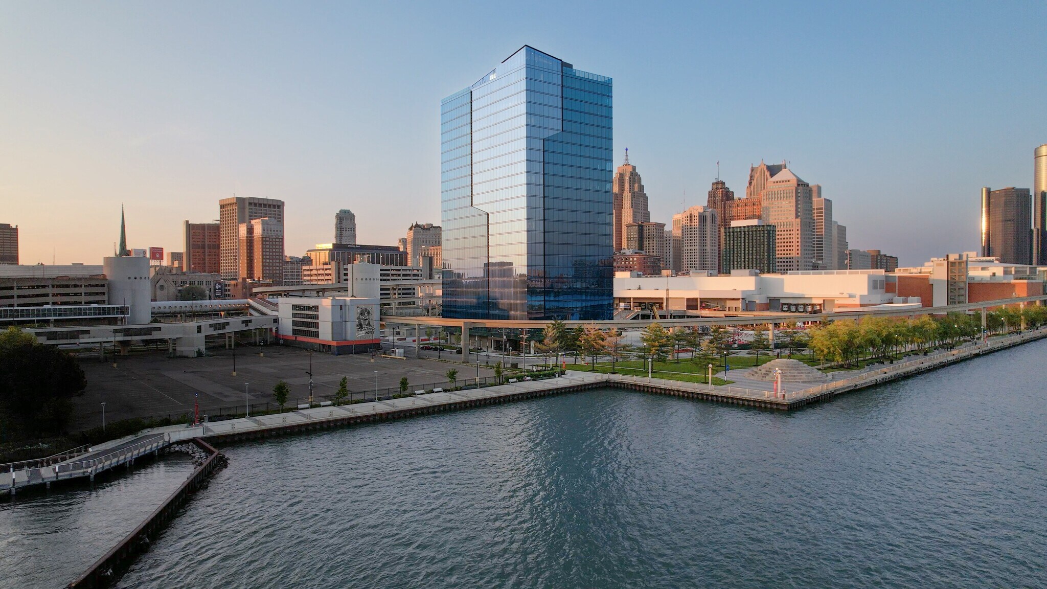 DETROIT | Residences at Water Square | 287 FT | 25 FL | SkyscraperCity ...