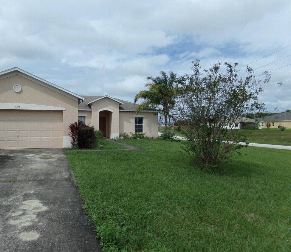 1003 Cumberland Dr, Kissimmee, FL 34759 - House Rental in Kissimmee, FL ...