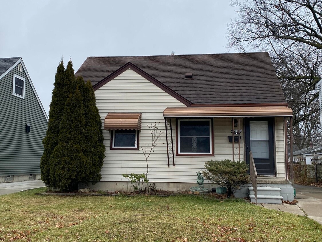 26716 Osmun St, Madison Heights, MI 48071 - House Rental in Madison ...