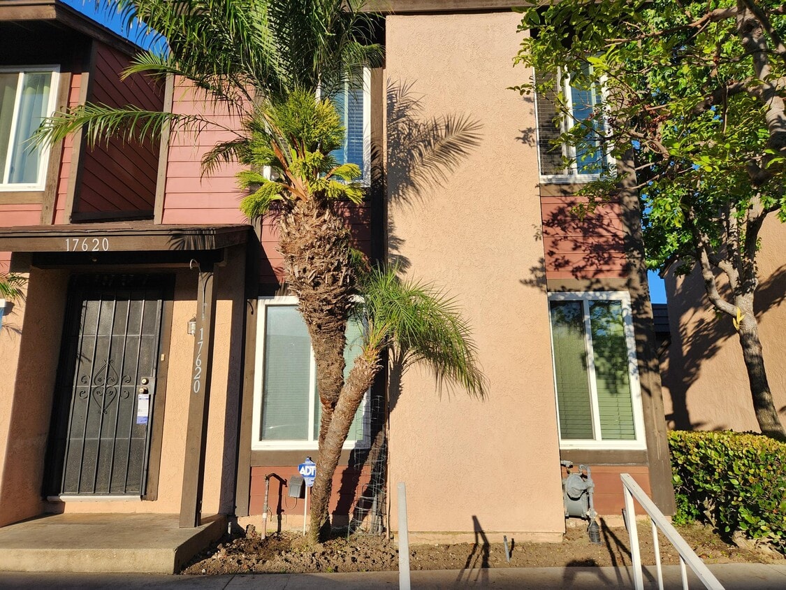 17620 Windward Terrace, Bellflower, CA 90706 - House Rental in ...