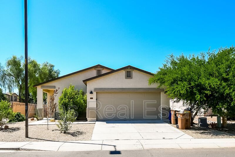 1805 E Dust Devil Dr, San Tan Valley, AZ 85143 - House Rental in San ...