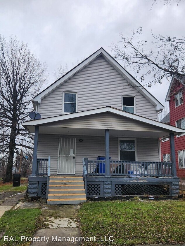 9817 Dunlap Ave, Cleveland, OH 44105 - House Rental in Cleveland, OH ...