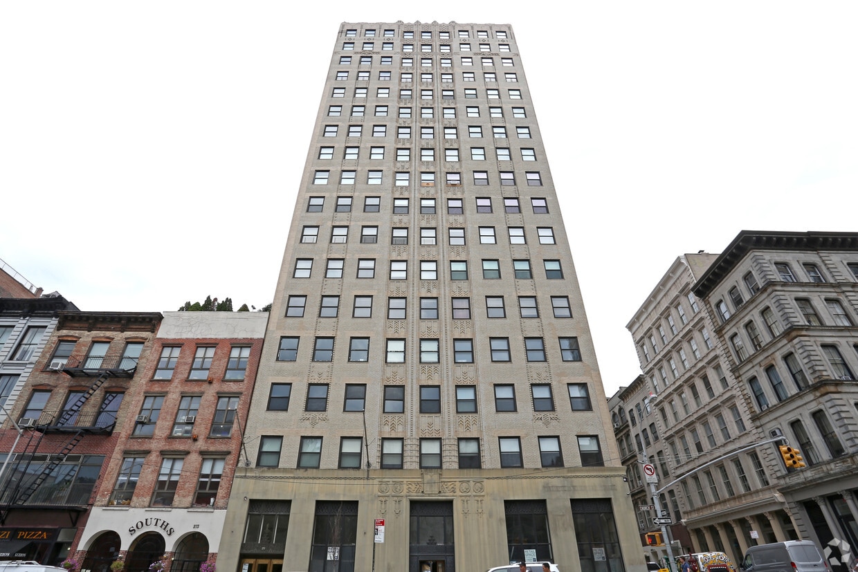 Franklin Tower - 271 Church St New York, NY 10013 | Apartments.com