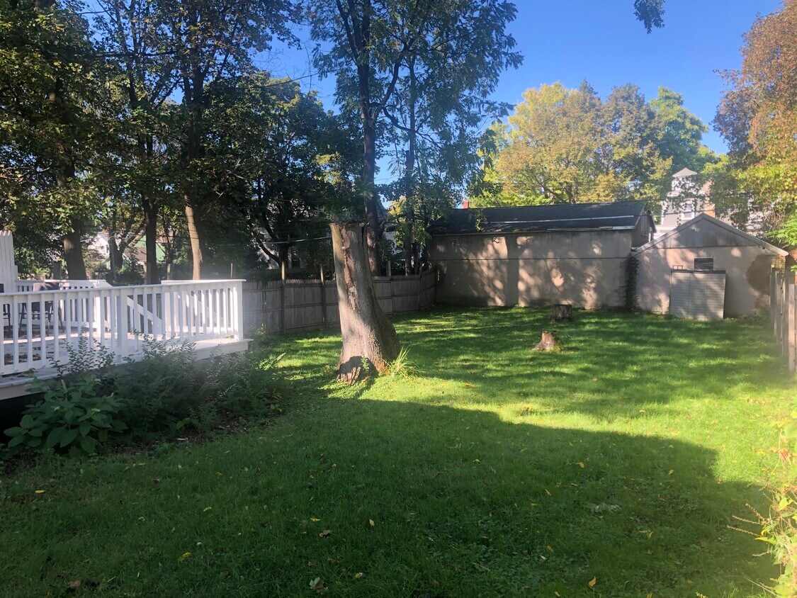 34 Hickory Street Unit Up, Rochester, NY 14620 - 34 Hickory Street ...