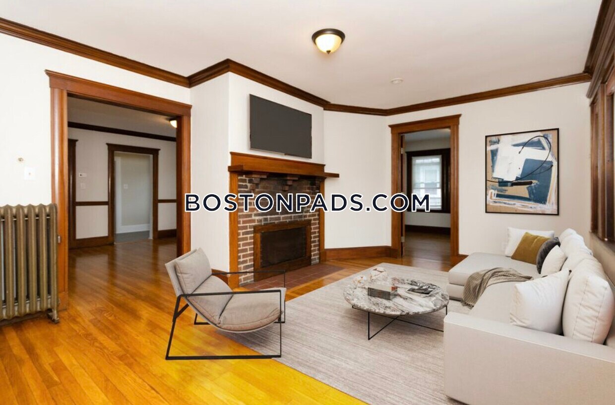 112 Austin St, Boston, MA 02136 | Apartments.com