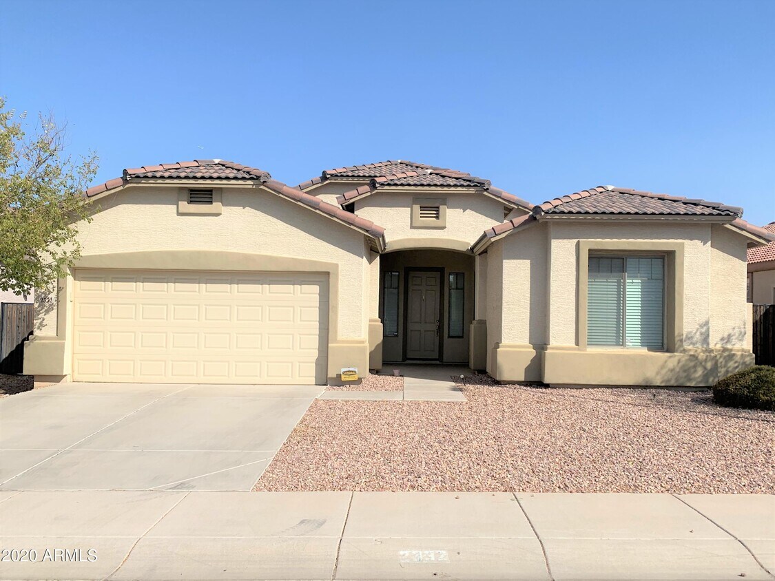 2332 W Fawn Dr, Phoenix, AZ 85041 - House Rental in Phoenix, AZ ...