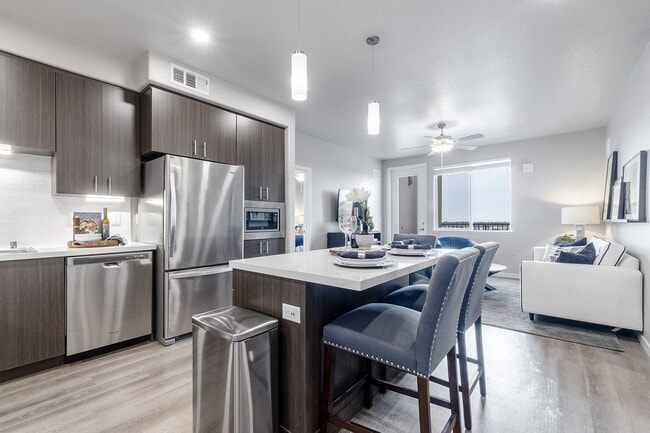 Chelsea Ridge Apartments for Rent with Extra Storage - Folsom, CA ...