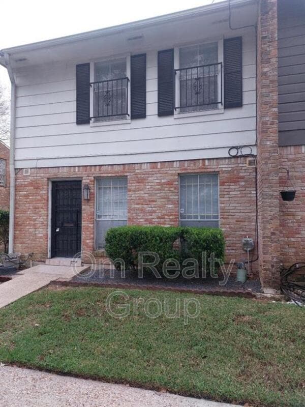 1846 Hollister St, Houston, TX 77080 - Townhome Rentals in Houston TX ...