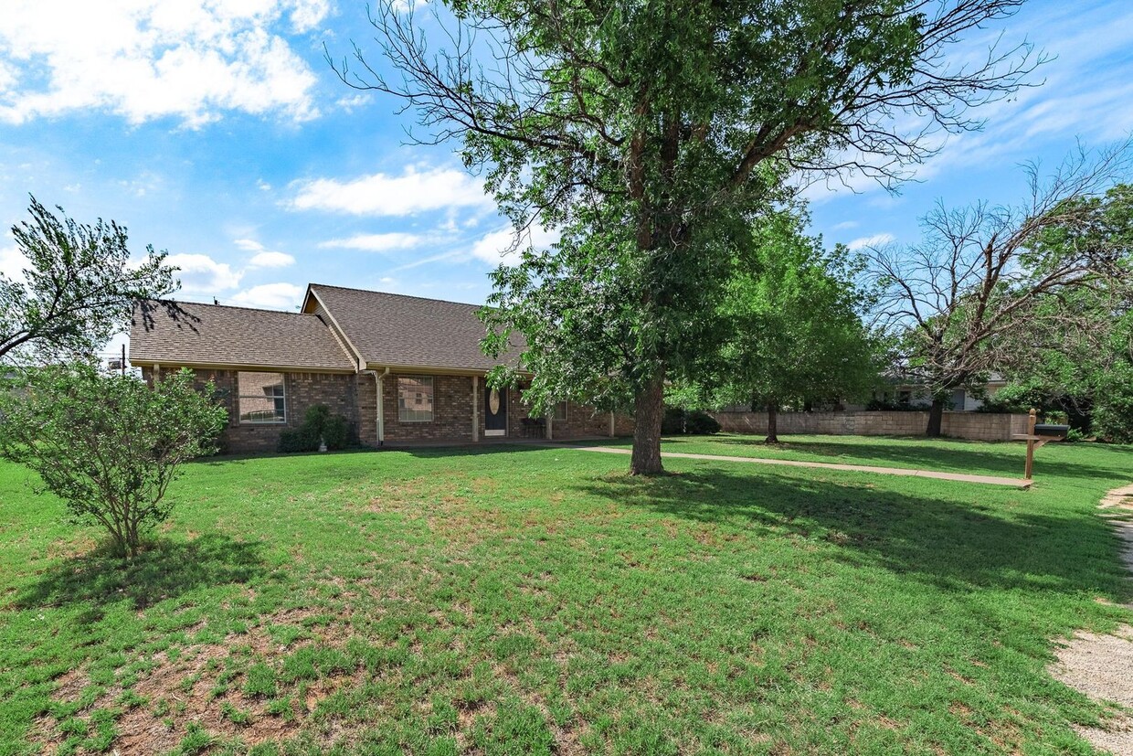 207 Locust St, Merkel, TX 79536 - House Rental in Merkel, TX ...