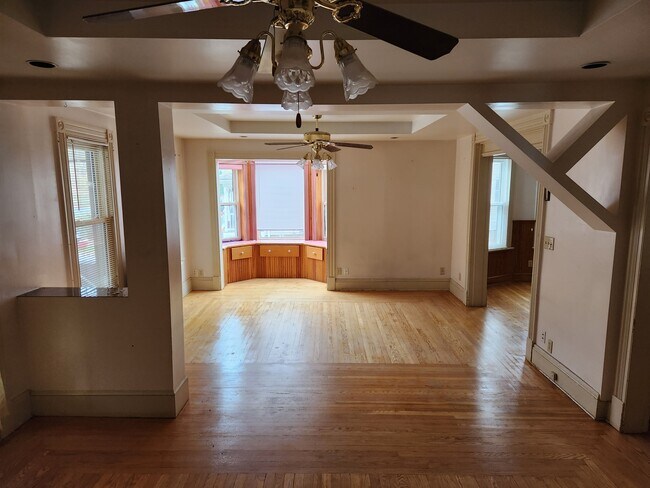 310 Derby Ave Unit 2 bed room first floor, Derby, CT 06418 - 310 Derby ...