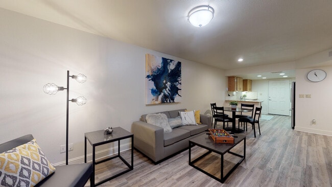 OAKSHADE COMMONS Apartments - Davis, CA | Apartments.com