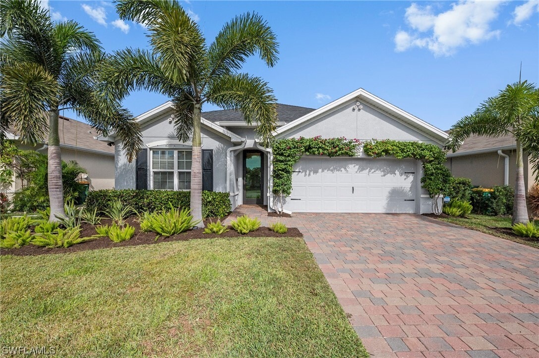 689 Hadley St E, Naples, FL 34104 - House Rental in Naples, FL ...