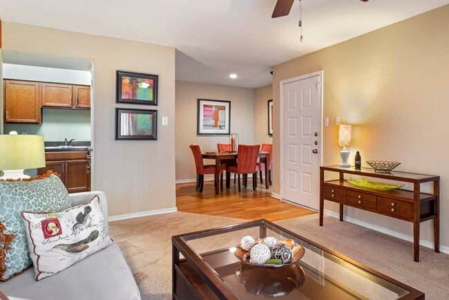 Foundations at Austin Colony Apartments - 1800 Austin Pky Sugar Land ...