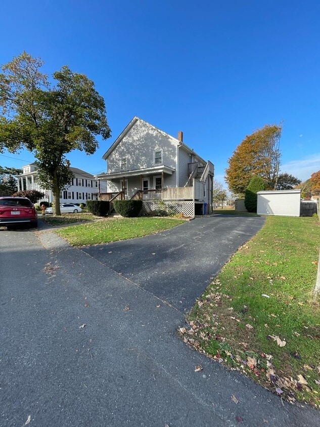 131 Roma St Unit 2nd Floor, East Providence, RI 02914 - 131 Roma St ...