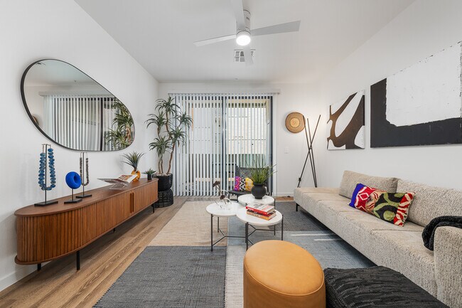 The M at Shadow Mountain - Apartments in Phoenix, AZ | Apartments.com