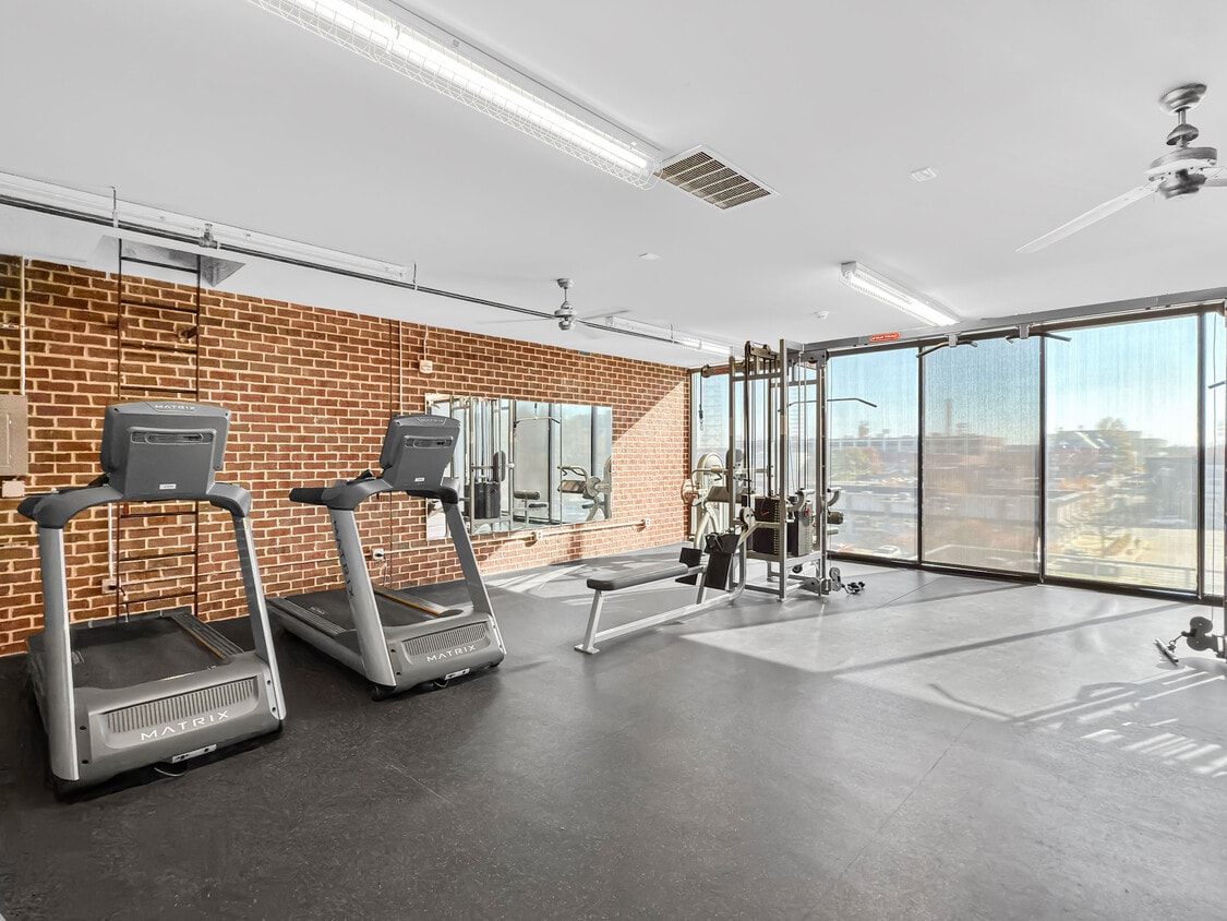 Ingersoll Square - 1900-2005 High St Des Moines, IA 50309 | Apartments.com