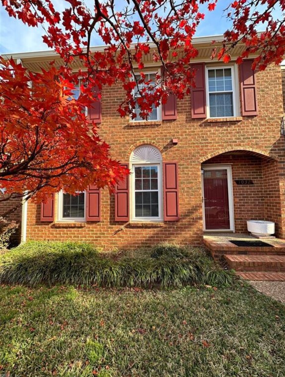 1032 Tottenham Ln, Virginia Beach, VA 23454 - Townhome Rentals in ...