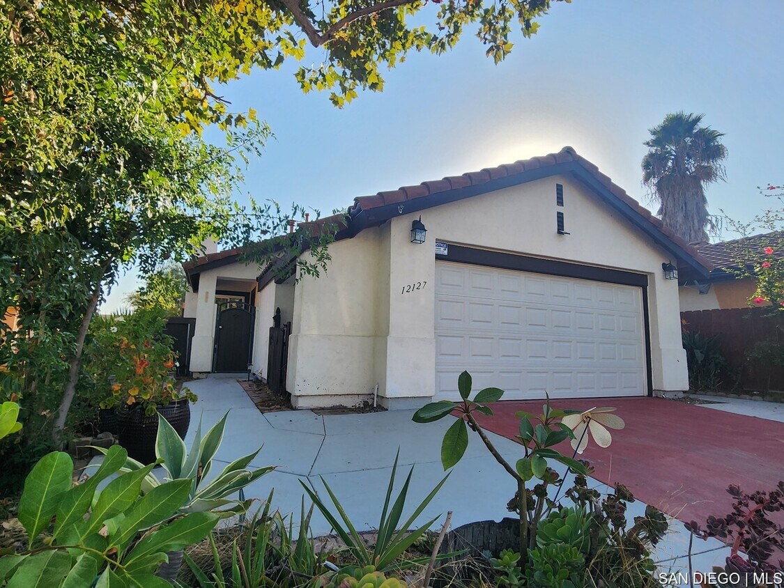 12127 Via Elena, El Cajon, CA 92019 - House Rental in El Cajon, CA ...