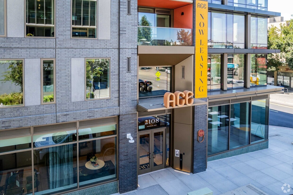 Ace Berkeley - 2108 Berkeley Way Berkeley, CA 94704 | Apartments.com