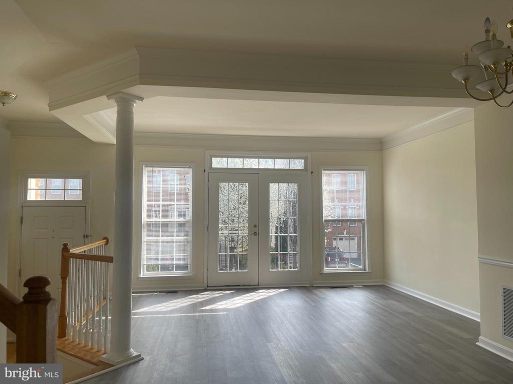 41851 Cinnabar Square, Stone Ridge, VA 20105 - Townhome Rentals in ...