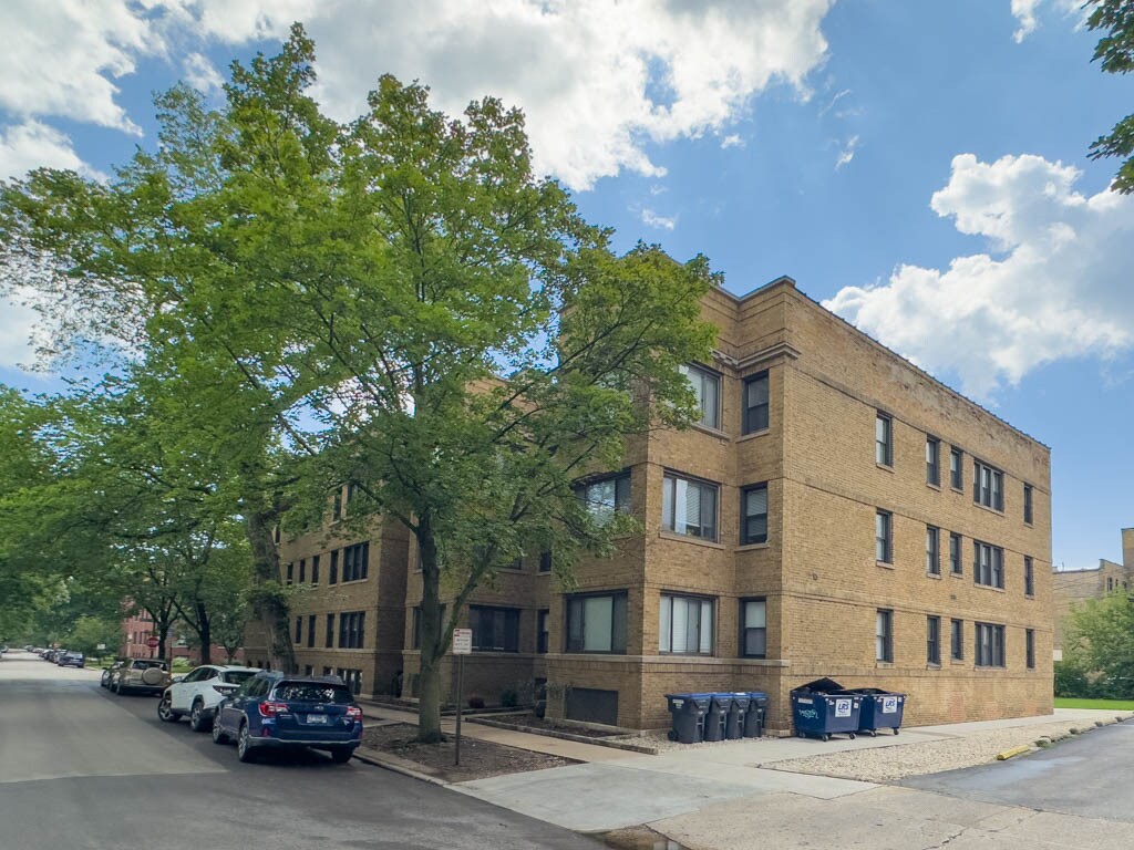 1000-1000 Crain Unit I, Evanston, IL 60202 - Condo for Rent in Evanston ...