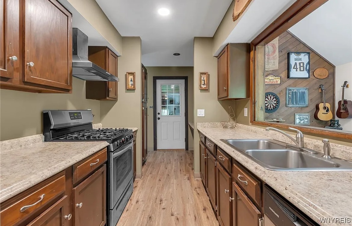 28 Woodstock Rd, Glenwood, NY 14069 - House Rental in Glenwood, NY ...