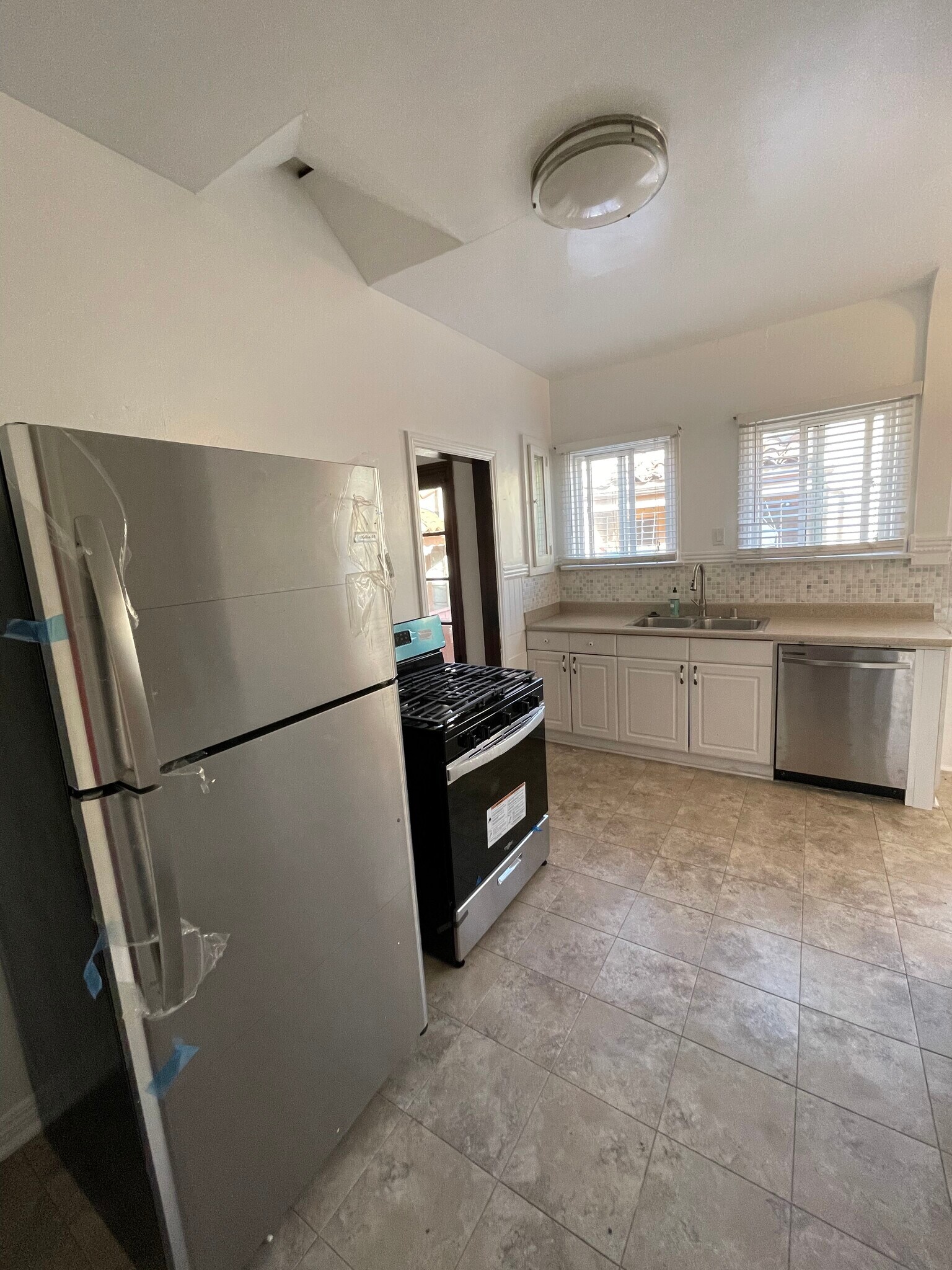 4306 8th Ave Unit Half, Los Angeles, CA 90008 - 4306 8th Ave Los ...