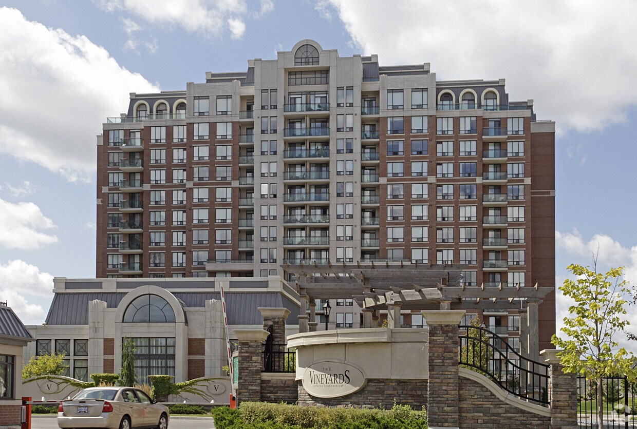 Vineyards Apartments - 330 Red Maple Rd Richmond Hill, ON | Apartments.com