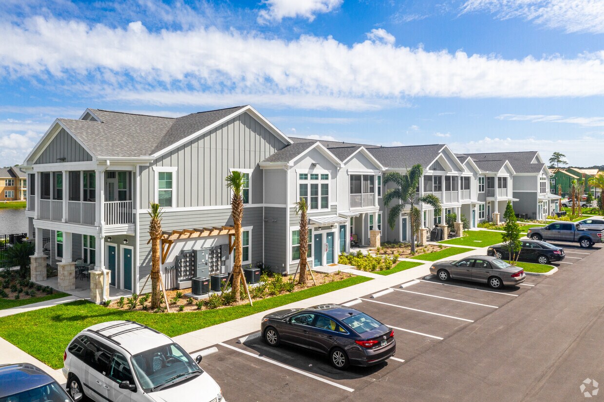 Springs at Cape Coral - 2800 Yellow Creek Loop Cape Coral, FL ...