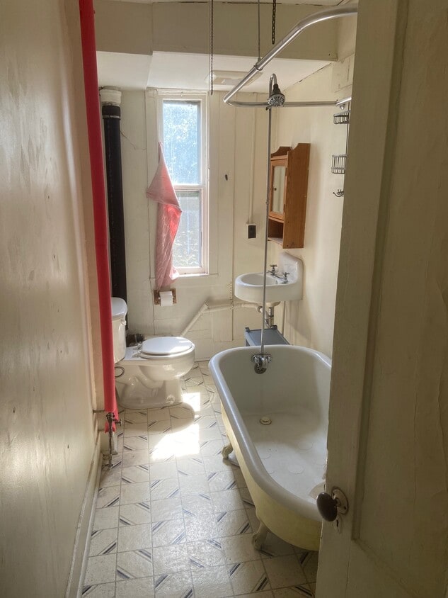 210 Elliot St Unit #3, Brattleboro, VT 05301 - 210 Elliot St ...