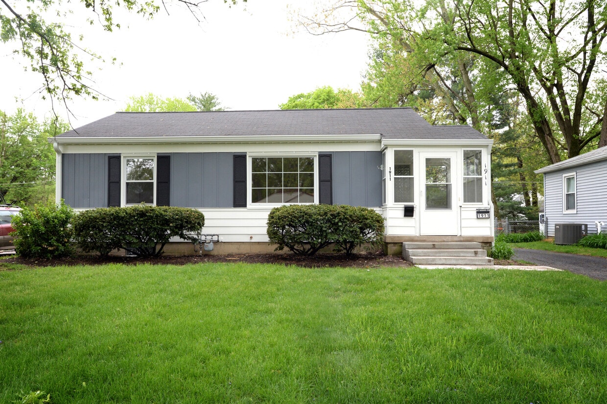 1911 E 64th St, Indianapolis, IN 46220 - House Rental in Indianapolis ...