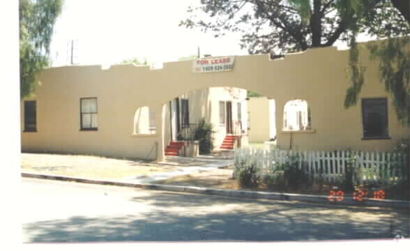 650 Church St, Piru, CA 93040 - 650 Church St Piru, CA 93040 ...