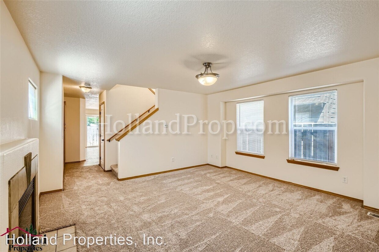 2726 SE 136th Pl, Portland, OR 97236 - House Rental in Portland, OR ...