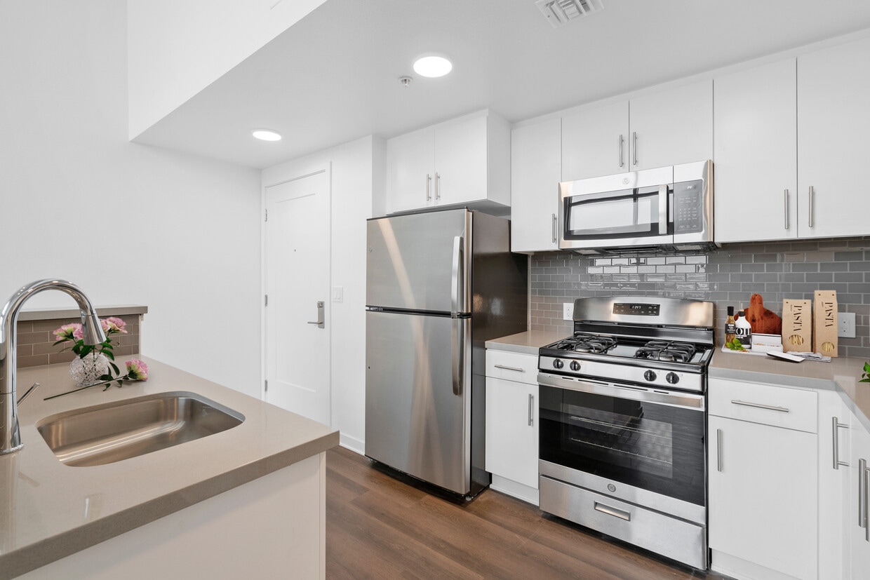 First Street Village, LLC - 325 N First St Burbank, CA 91502 ...