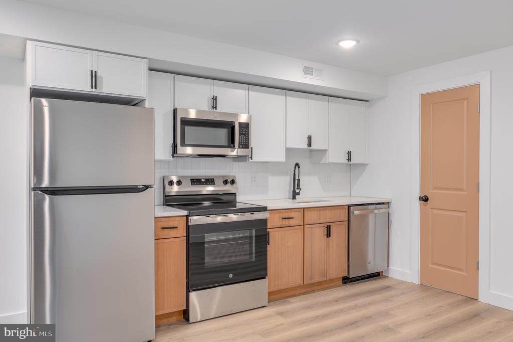 2502 N 10th St, Philadelphia, PA 19133 - Townhome Rentals in ...