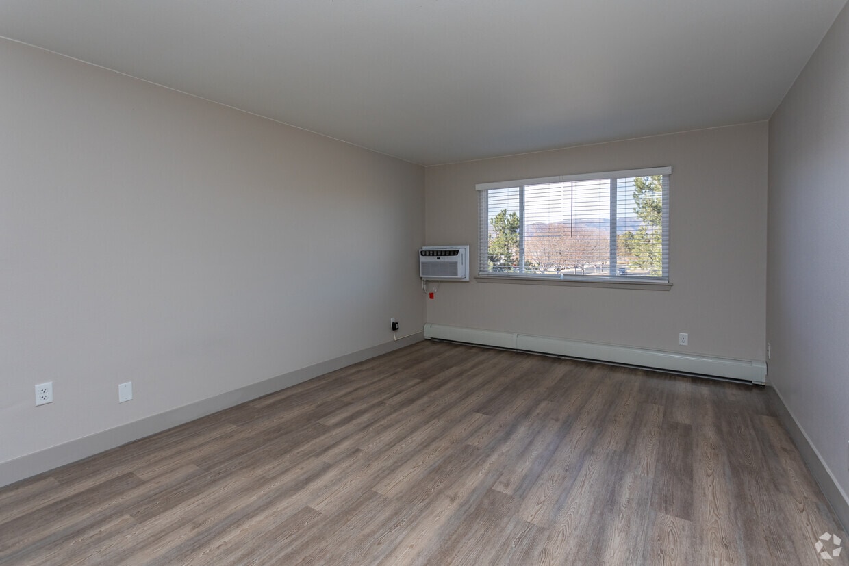 North 49 Apartments - 4975 El Camino Dr Colorado Springs, CO 80918 ...