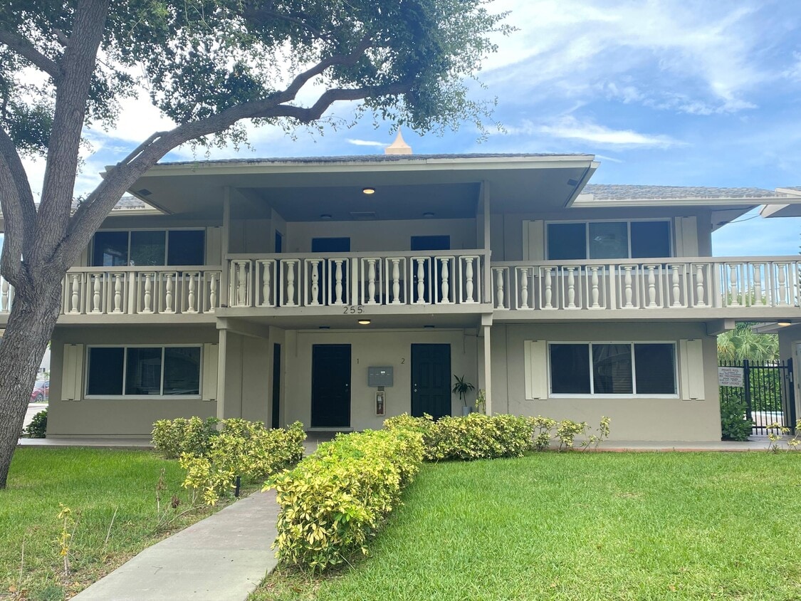 255 SW 7th St Unit 3, Boca Raton, FL 33432 - Condo for Rent in Boca ...