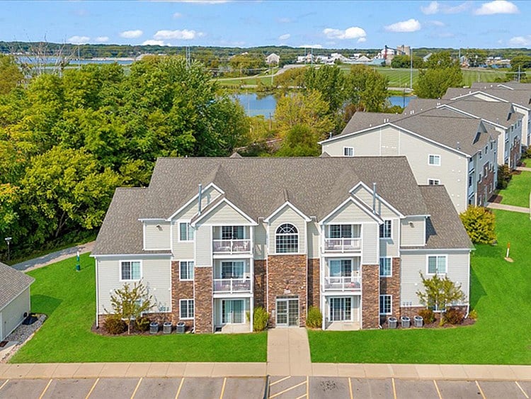 Apartments for Rent in Grand Haven MI with Matterport Virtual Tours ...