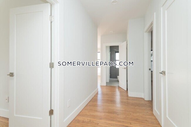 123 Highland Ave. - Alquileres en Somerville, MA | Apartamentos.com 123 Highland Ave. - Alquileres en Somerville, MA | Apartamentos.com
