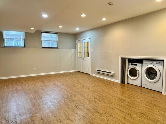 2188 W 6th St Unit DOWN, Cleveland, OH 44113 - Room for Rent in ...